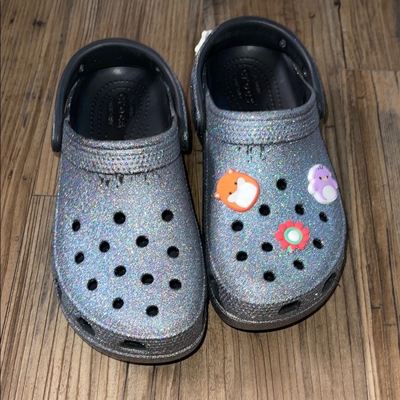 CROCS | Shoes | Crocs Silver Glitter Sandals Womens Size 5 Euc | Poshmark